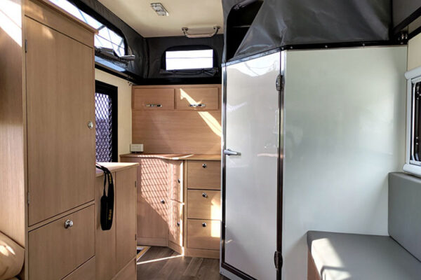 Pop Up Camper - TOPOLO RV